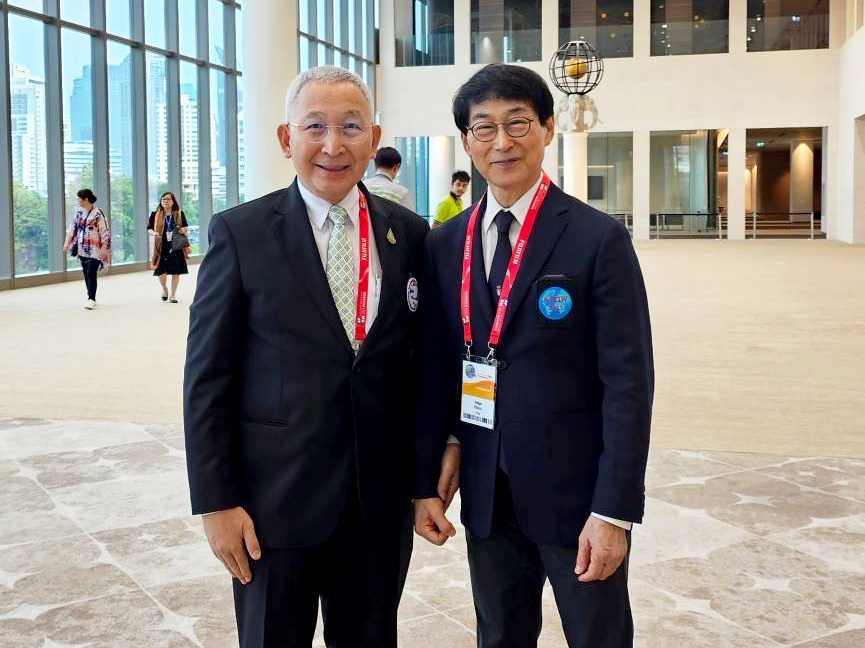 Dr. Udom Kachintorn訪問